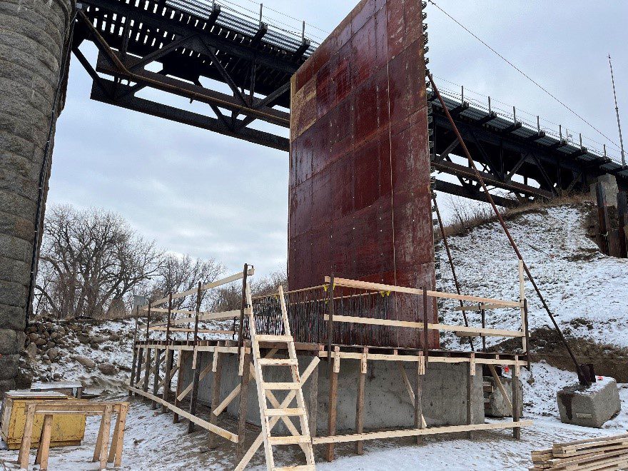 Project Updates - Bismarck Rail Bridge Project | BNSF